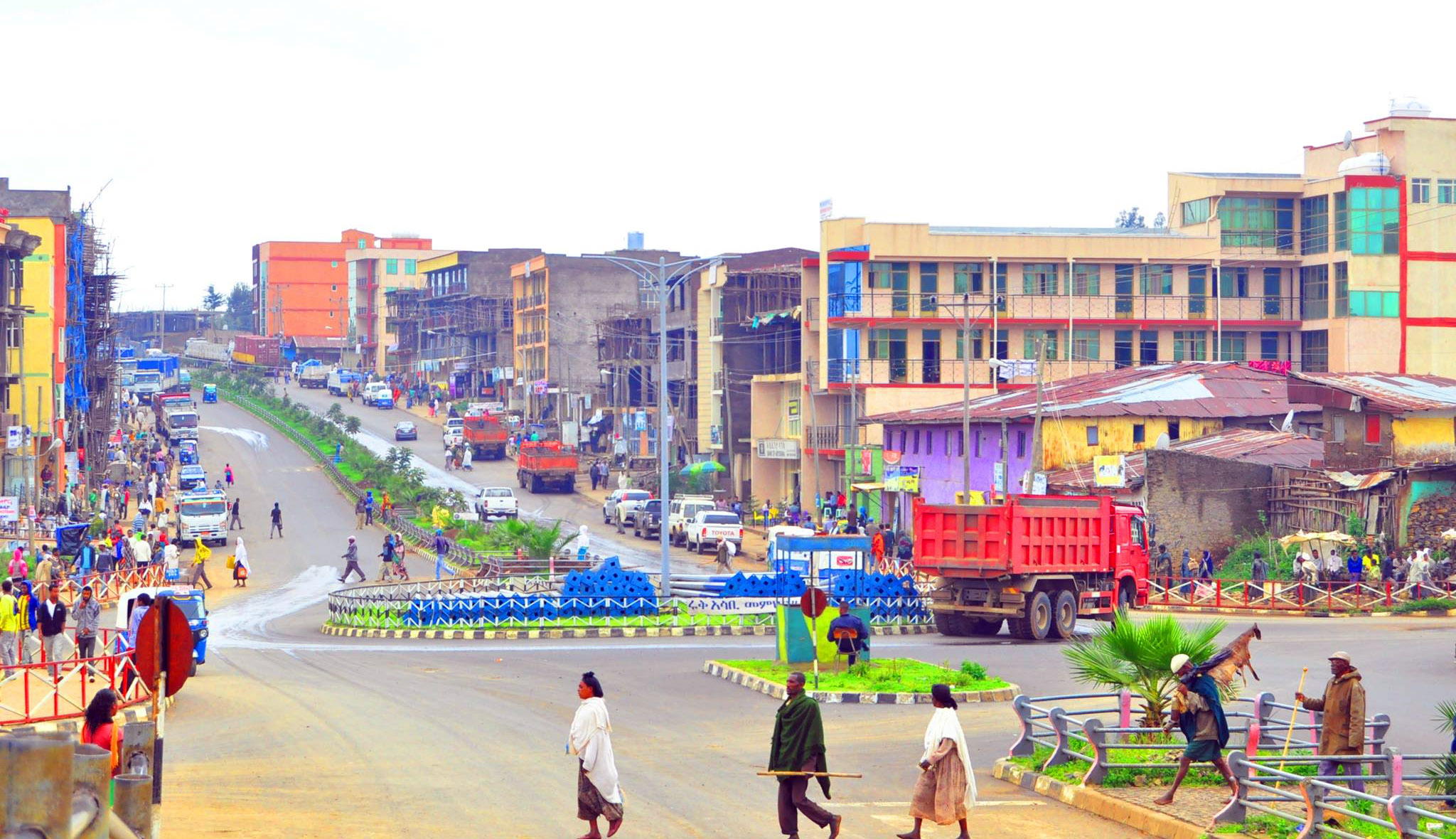 በአማራ ክልል በአስር ዞኖች የሚገኙ የመንግስት መስሪያ ቤቶች ገንዘብ እንዳይንቀሳቀስ ታገደ | Ethiopia ...
